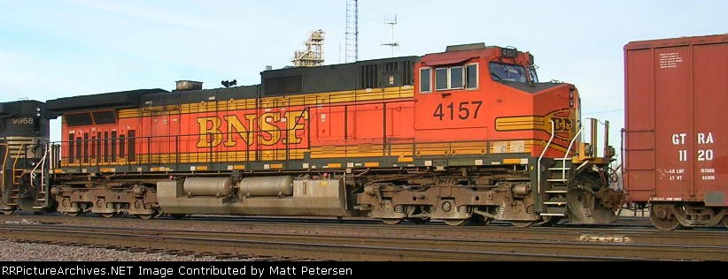 BNSF 4157